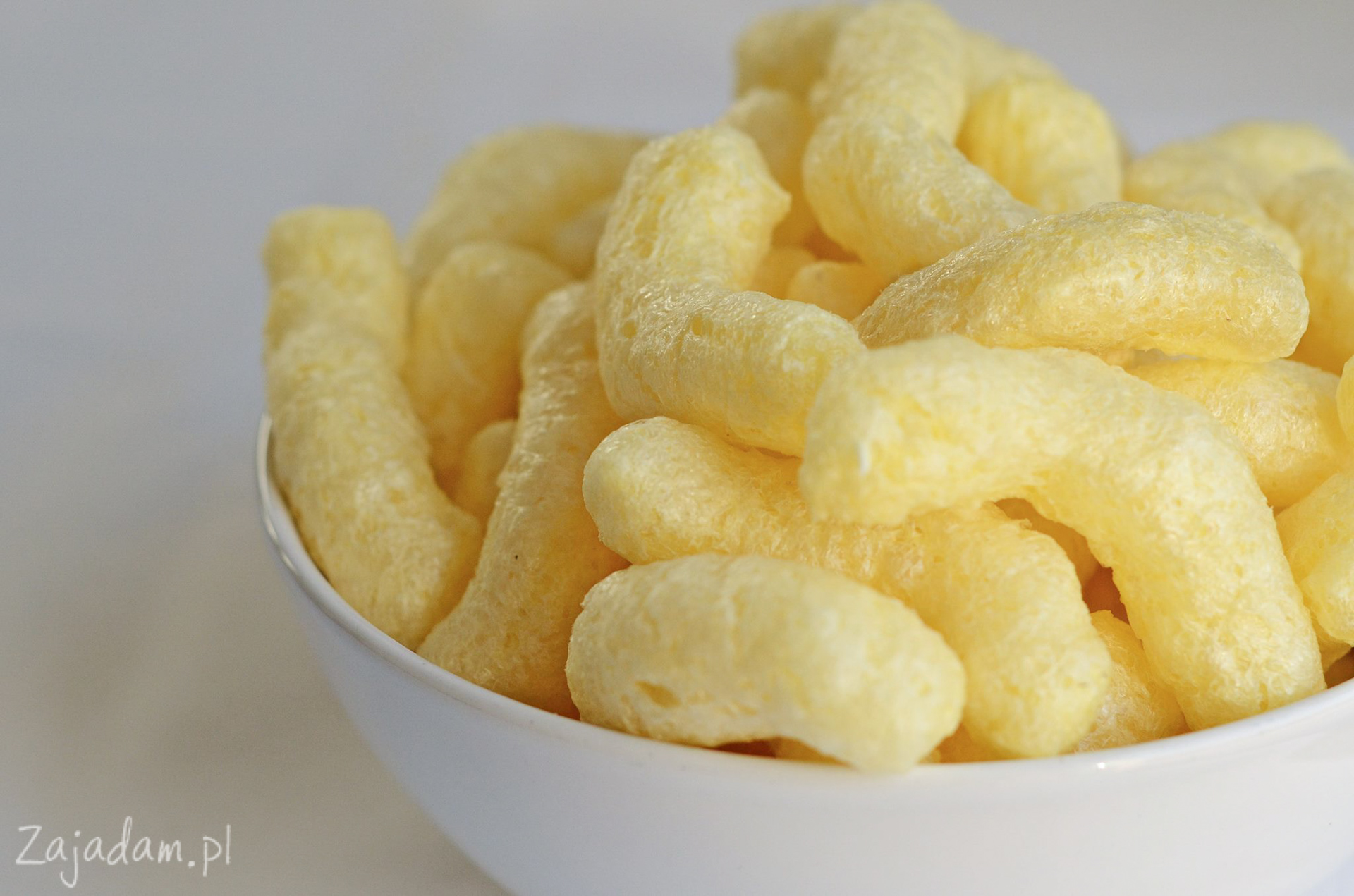 Ile kalorii mają chrupki kukurydziane?